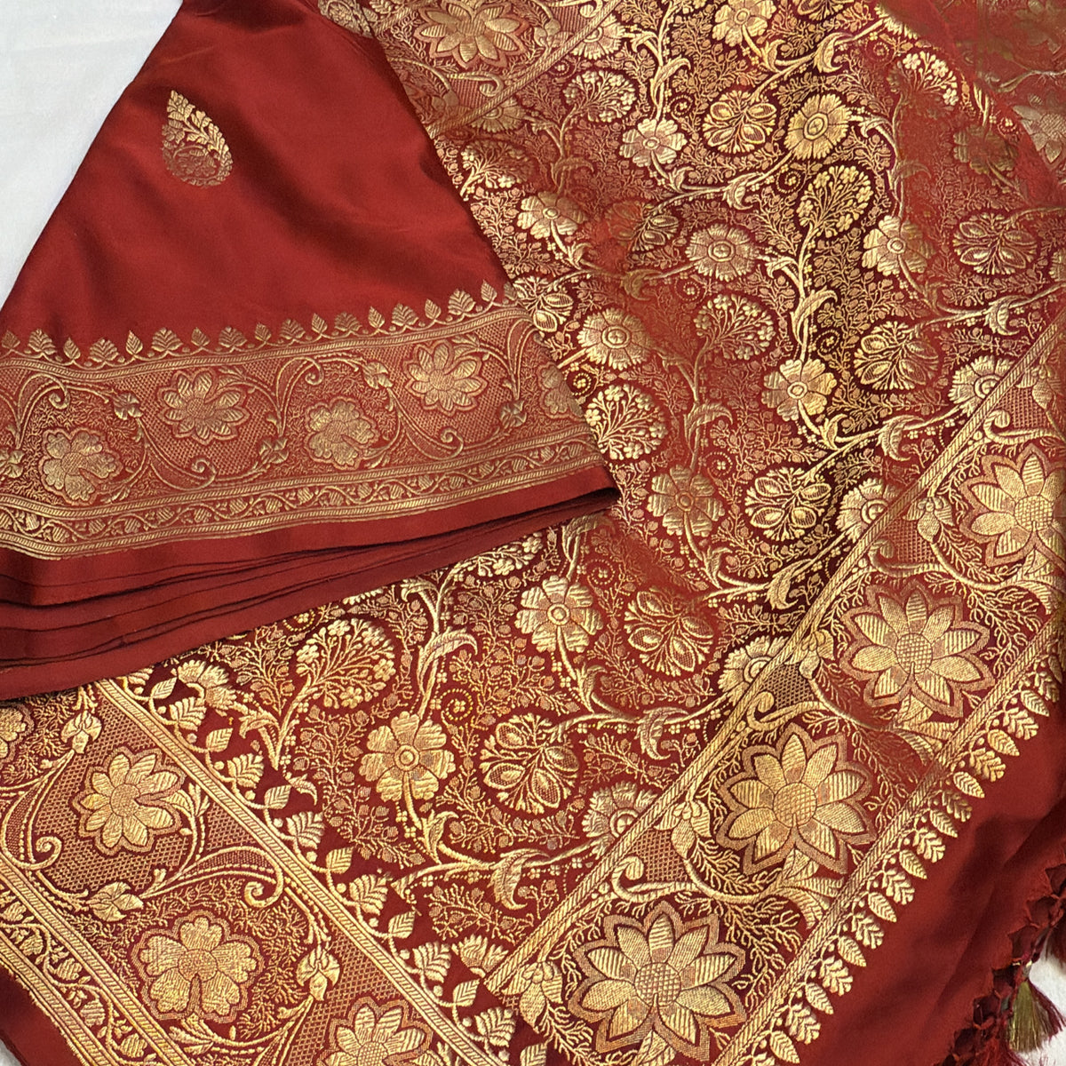 Mashru satin silk maroonish red banarasi saree – Safetyypins