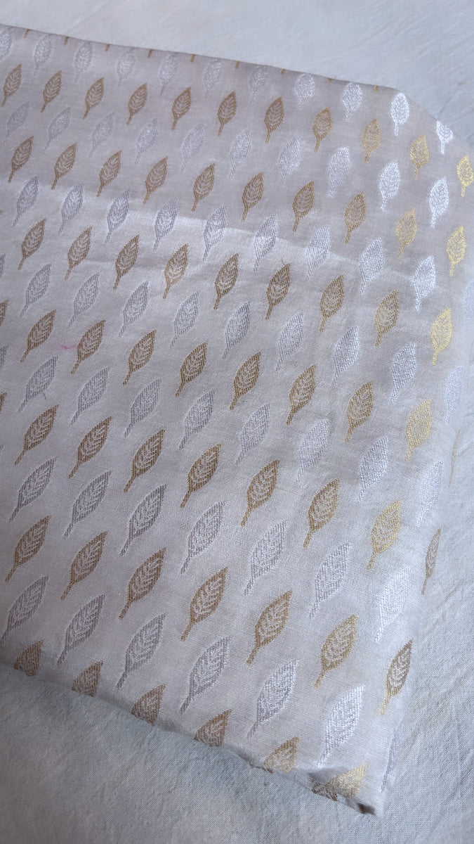 Moonga silk dyeable kadhwa sona rupa buti fabric – Safetyypins