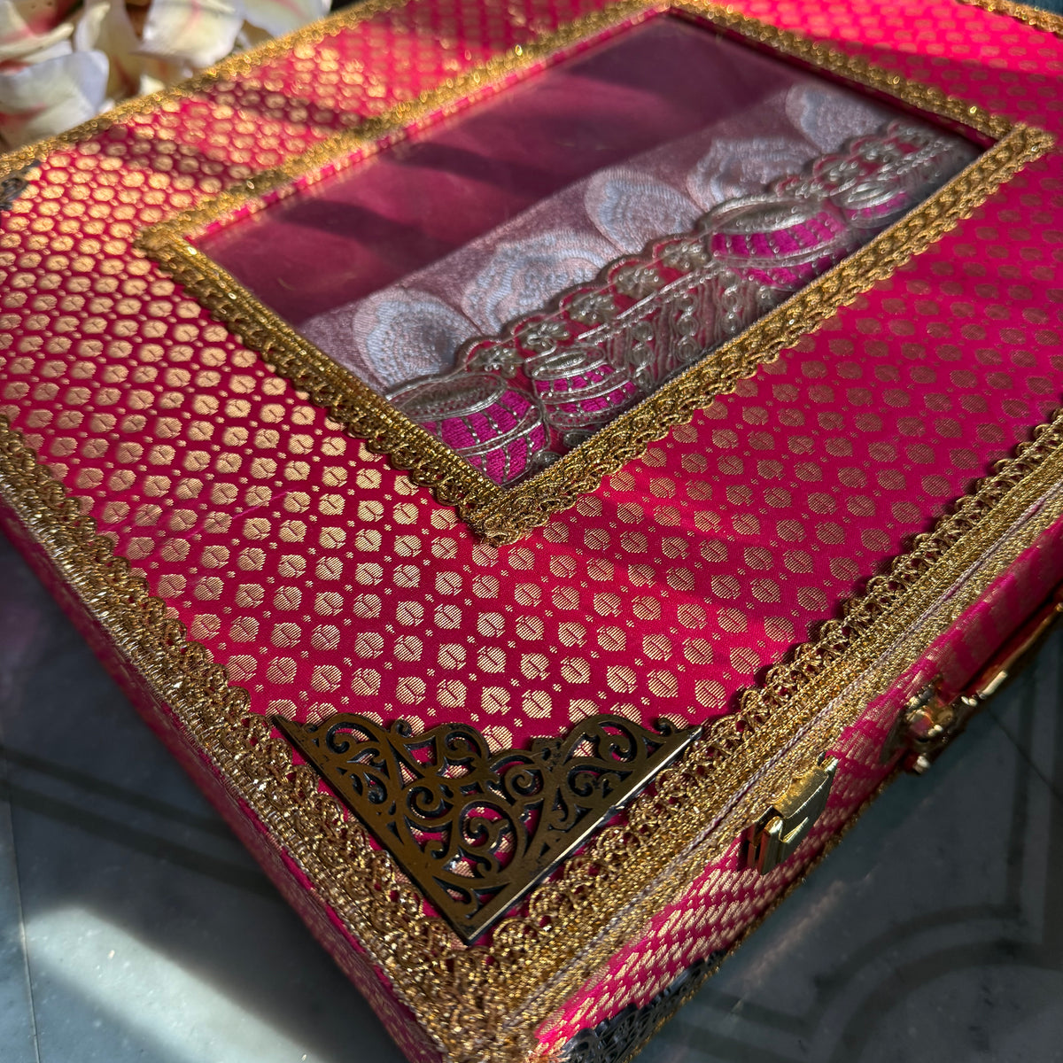 Add banarasi brocade saree box – Safetyypins